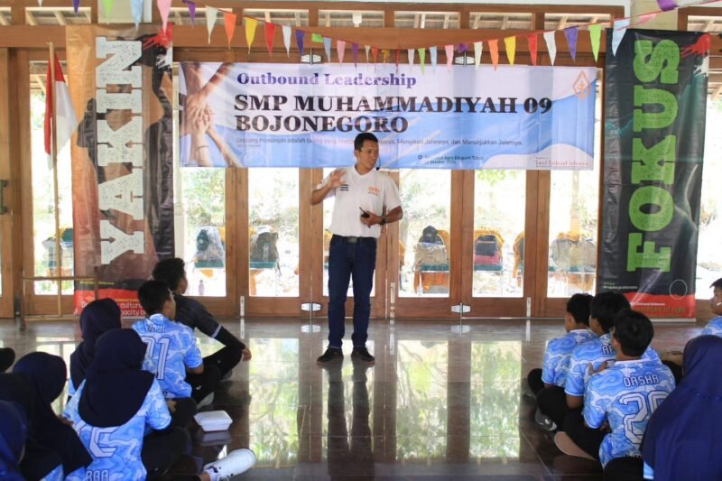 Indoor Training - Smat Outbound Indonesia